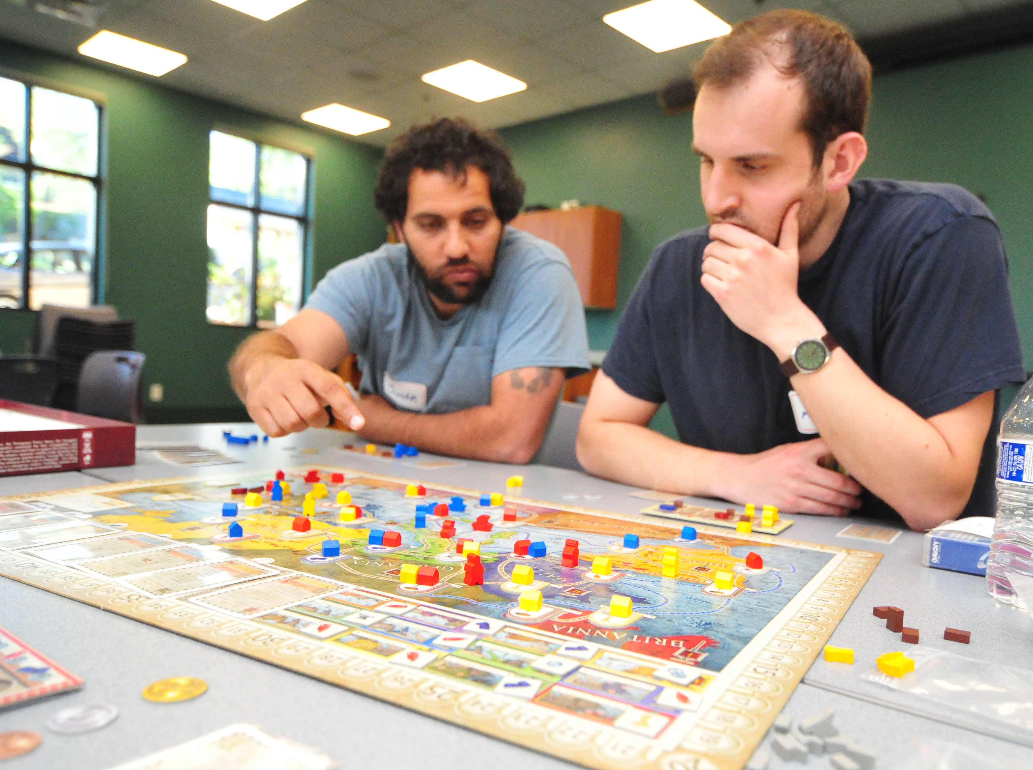 People Of All Ages Reconnect With Board Games The Daily Courier Prescott AZ