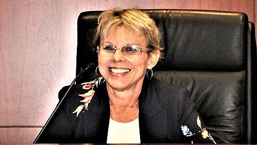 Supervisors may hold more meetings outside Kingman | Kingman Daily ...